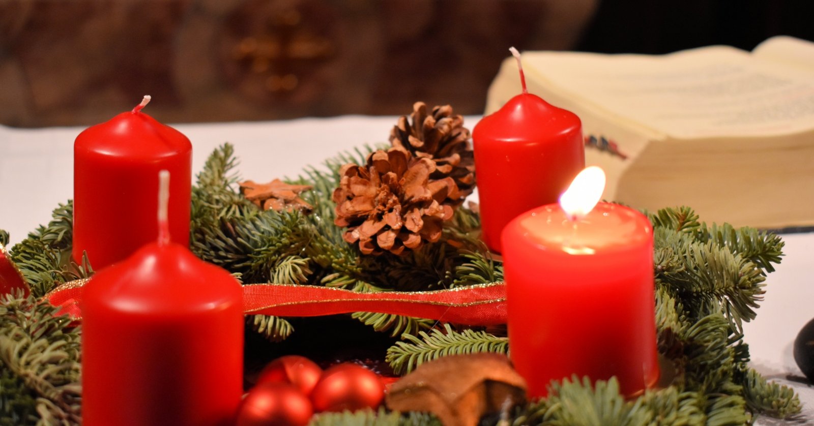 Familienmesse mit Einführung der neuen Erstkommunion-Kinder und der ...